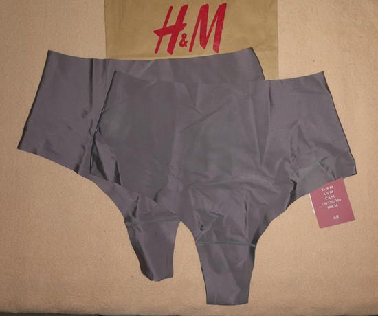 H&M 2kom sive light shape steznik brazilke NOVO%