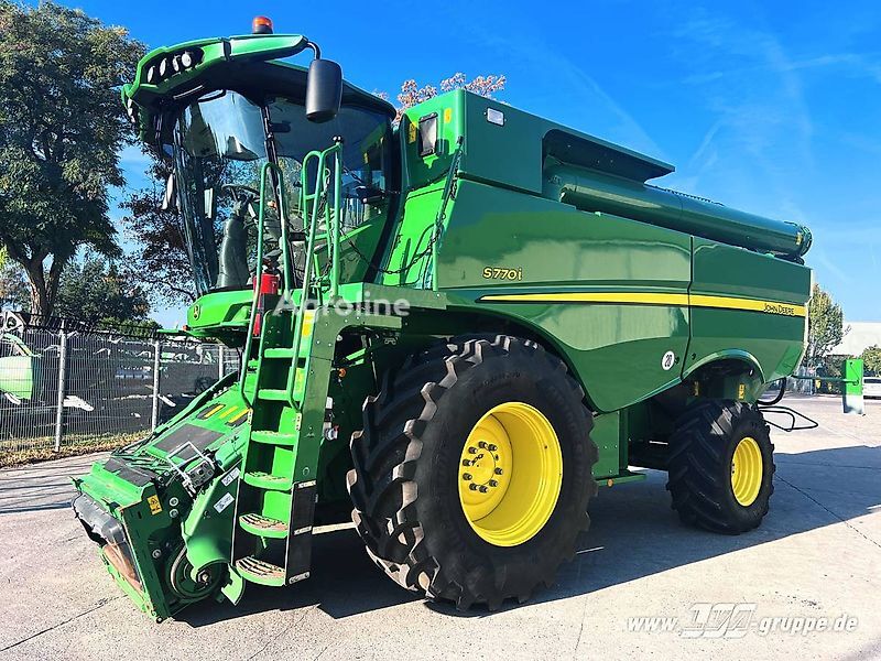 John Deere S770 kombajn za žito