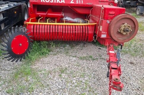 VANZARE LICITATIE-UNIA KOSTKA Z-511 balirka za četvrtaste bale
