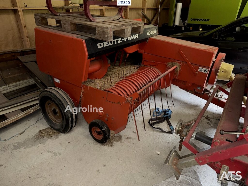 Deutz-Fahr HD300 balirka za četvrtaste bale
