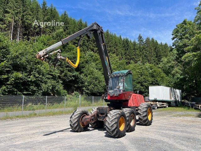Valtra Valmet 911 harvester