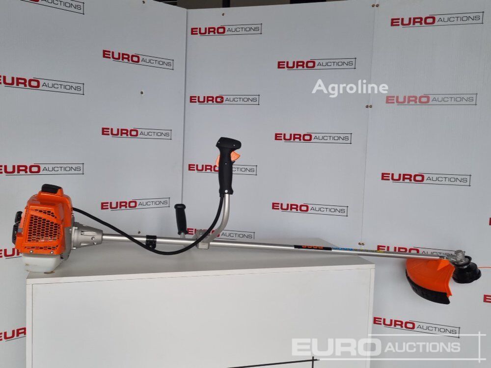 Prodaje se Boss CG430Y-2 trimer za travu na aukciji