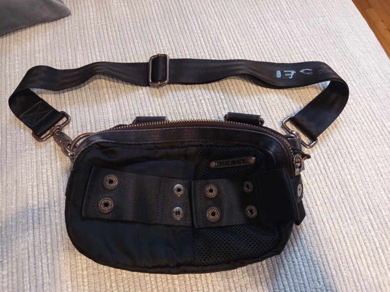 Diesel Y2K vintage muška torbica, original