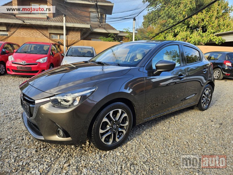 Mazda 2 SPORT NAV KOZA FULL