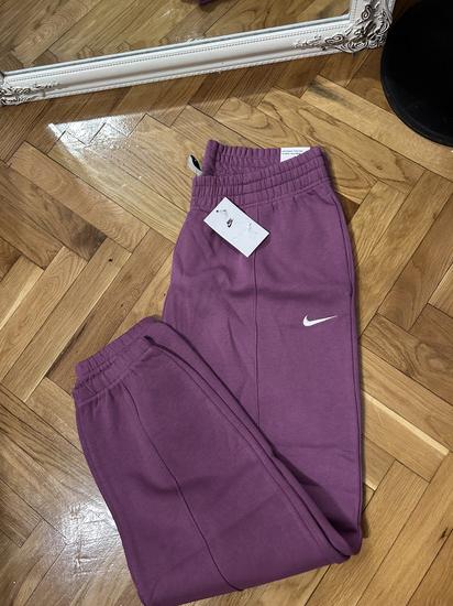 Nike ženska trenerka – donji deo