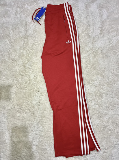 Nova Adidas trenerka