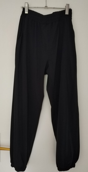 OYSHO ženske sportske pantalone ORIGINAL