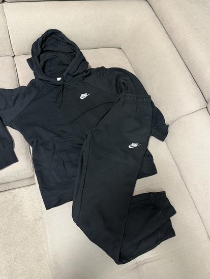 Nike trenerka ORIGINAL   DANAS 3499 din