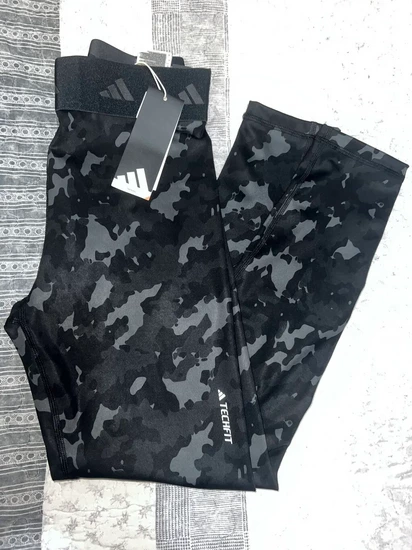 ADIDAS PERFORMANCE Techfit Leggings vel. S NOVO