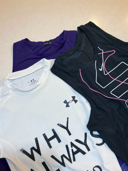 Nike Oysho Under armour 3 majica za 1400!