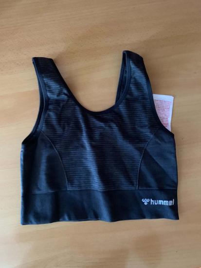 Hummel top M nov