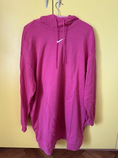 Nike duks