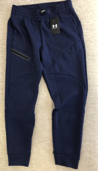 Under Armour komplet trenerka S