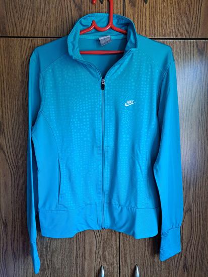 Nike duks
