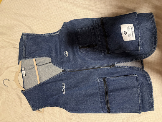 Adidas teksas prsluk