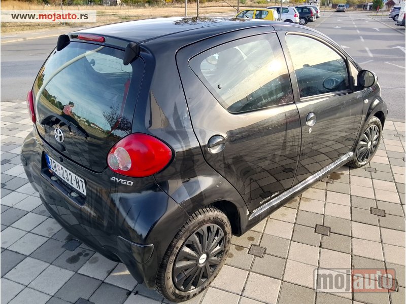 Toyota Aygo 1.0B Klima