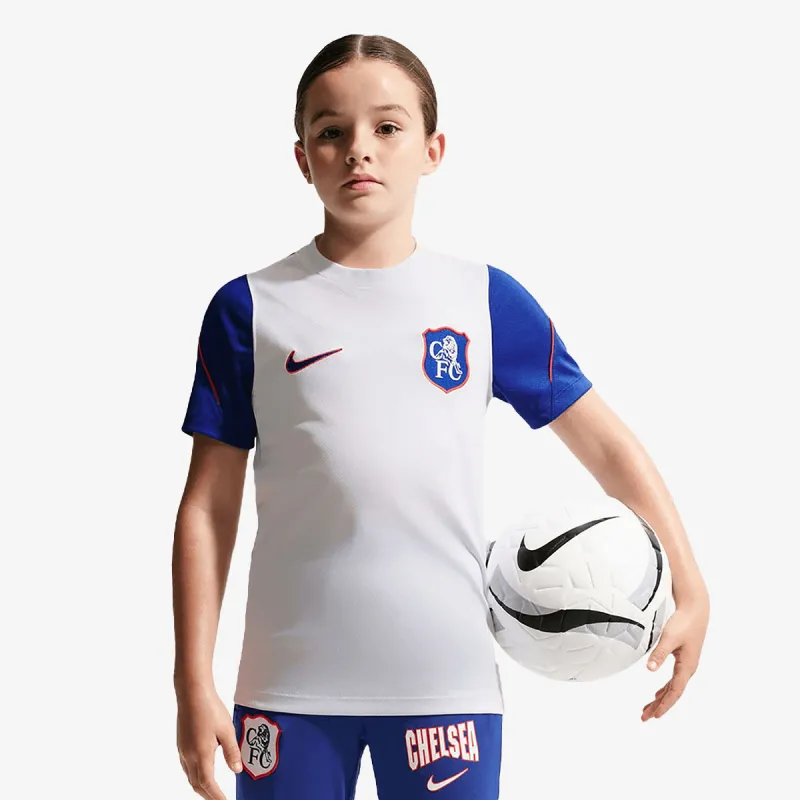 Nike Chelsea FC Strike