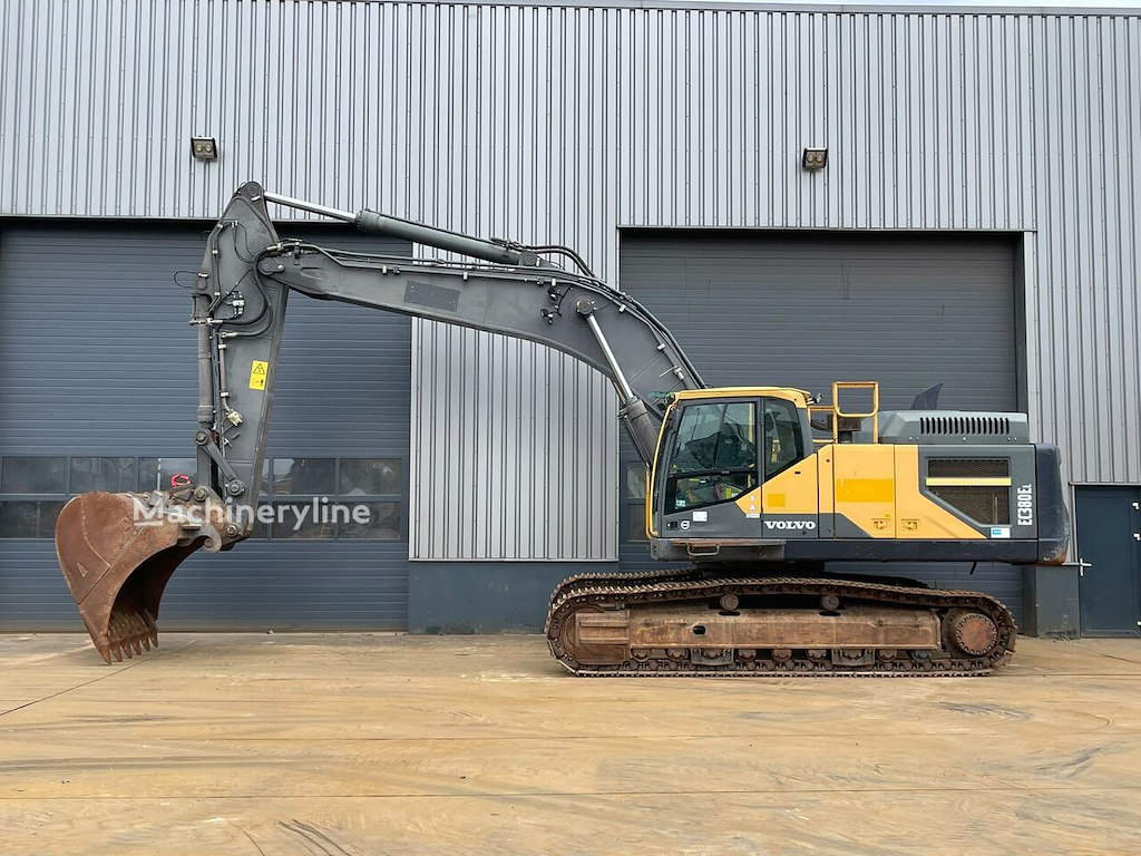 Volvo EC380EL | German machine bager guseničar