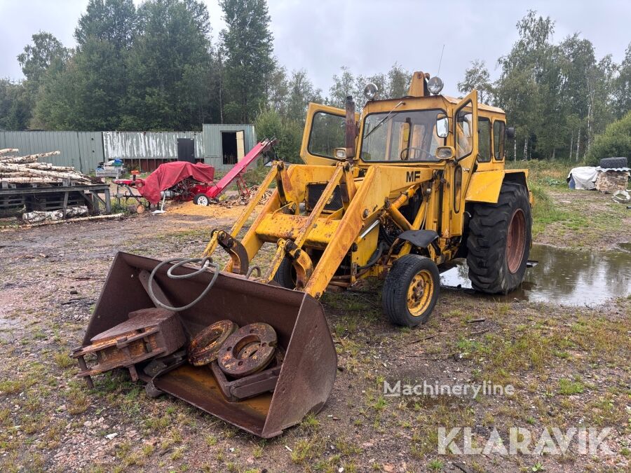 Prodaje se Massey Ferguson 50B bager-utovarivač na aukciji