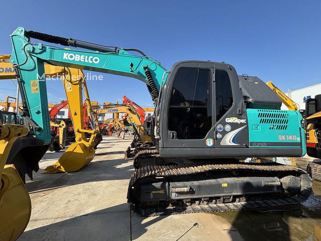 Kobelco SK140 bager guseničar