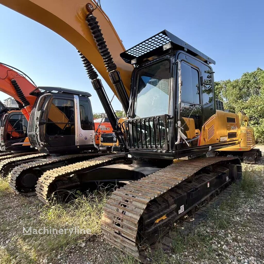 Sany SY235H bager guseničar