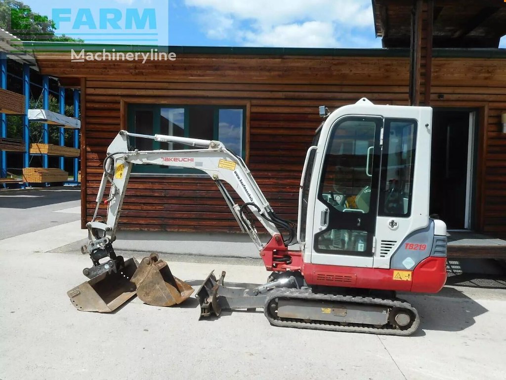 Takeuchi tb 219 ( 2.020kg ) mit powertilt mini bager
