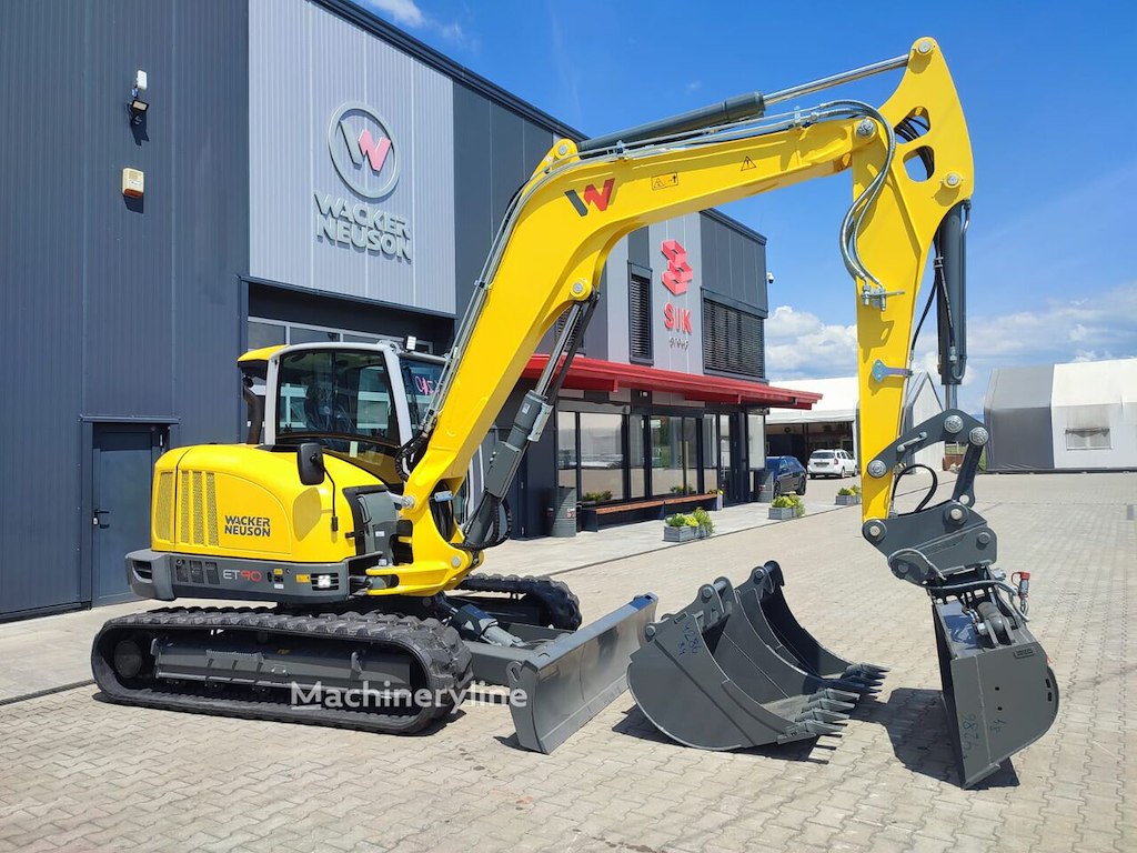 Novi Wacker Neuson ET 90 midi bager