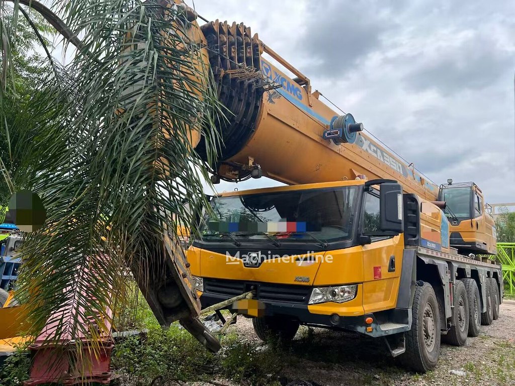 XCMG XCA220 dizalica za sve terene