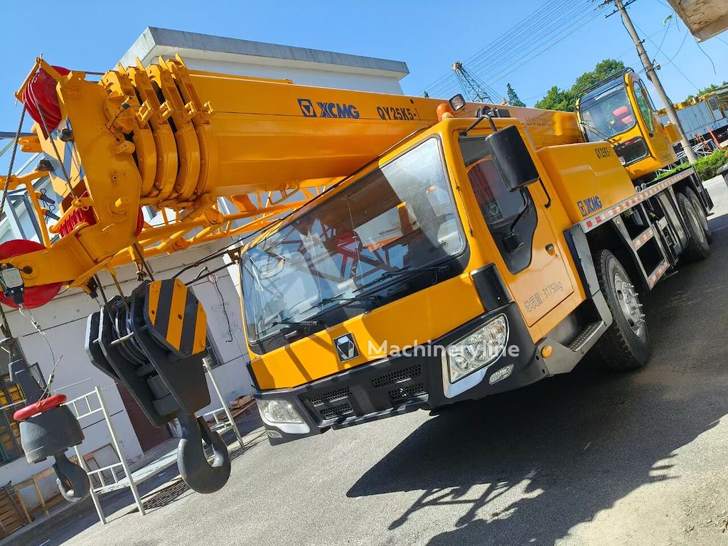 XCMG QY25k dizalica za sve terene