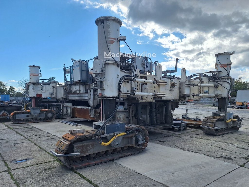 Prodaje se Wirtgen SP 1600 finišer za beton na aukciji