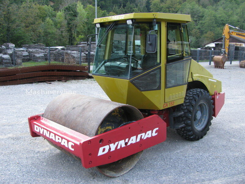 Dynapac CA152D kompaktor s jednim valjkom