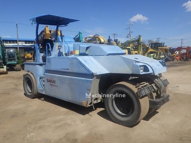 Sakai TZ701-1 pneumatski valjak