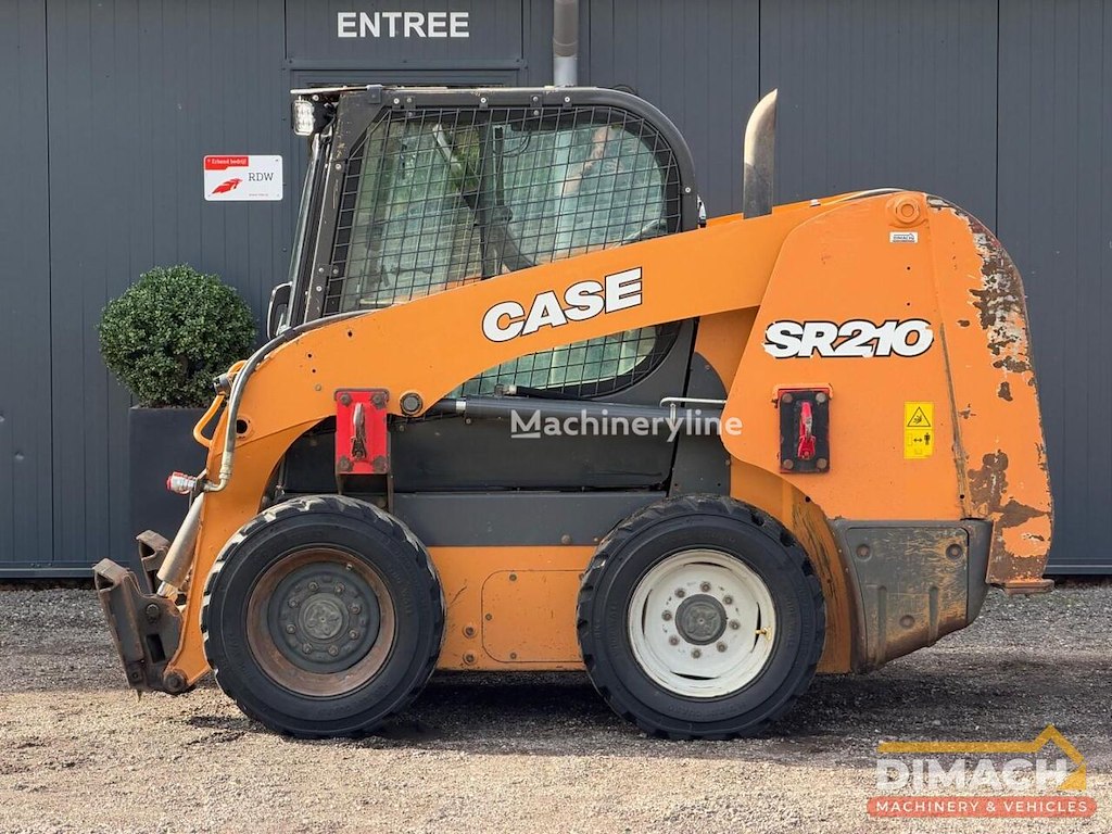 Case SR210 CE - air conditioning - NL Machine - Low hours mini utovarivač