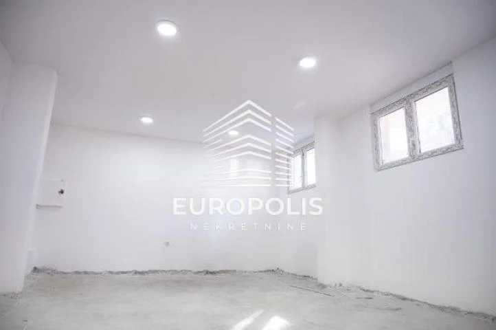 Poslovni prostor, 125m2, Olimp ID#10510
