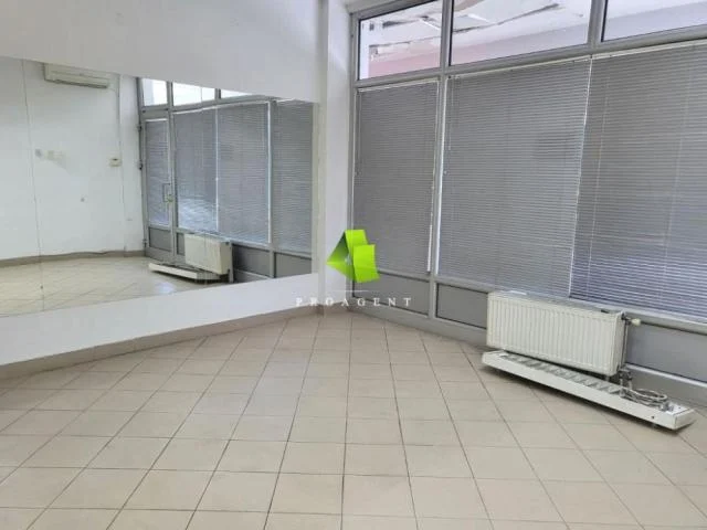 Lokal kod Ekonomskog fakulteta ID#9112