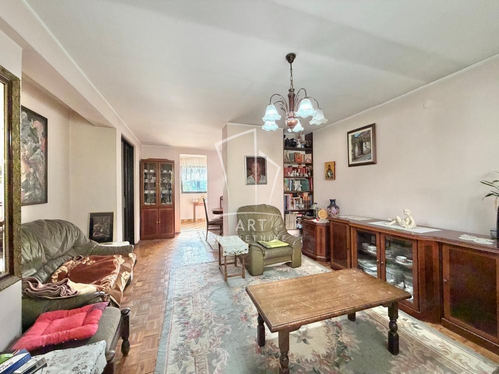 Janković Stojana, Četvorosoban stan na prodaju, 109m2, 245.000€
