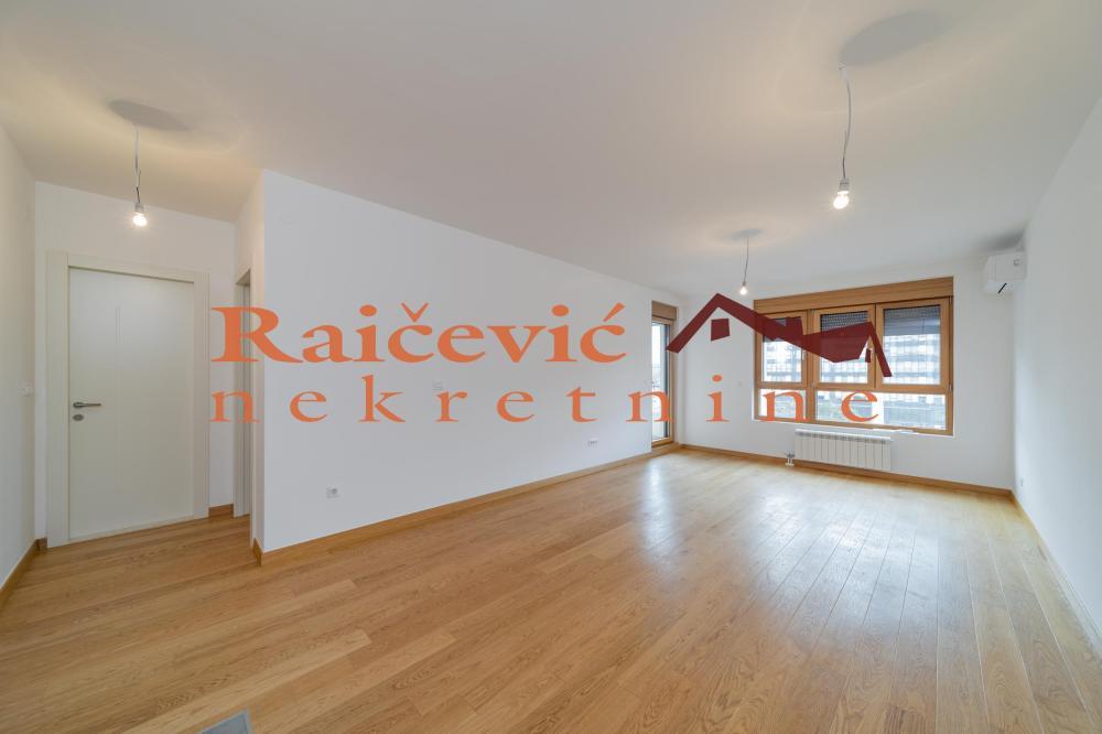 Tadije Sondermajera, Dvosoban stan na prodaju, 57m2, 285.000€