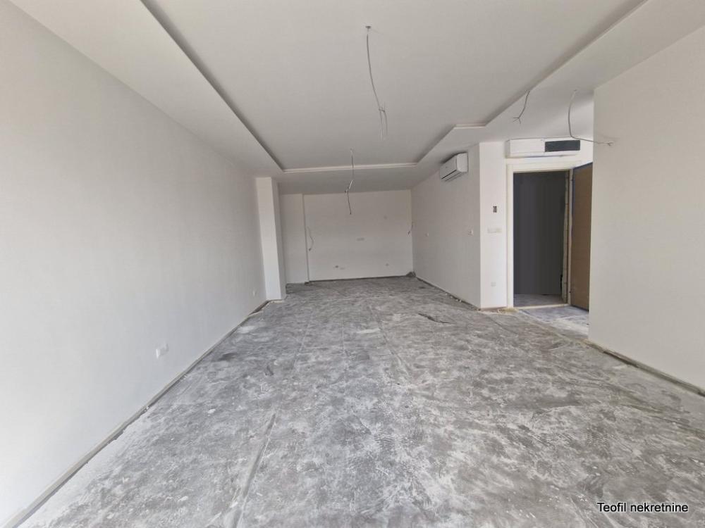 Vojvode Stepe, Dvoiposoban stan na prodaju, 76m2, 262.000€