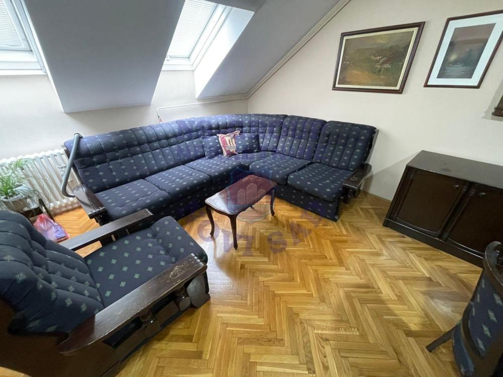 Trosoban stan na prodaju, 67m2, 142.140€