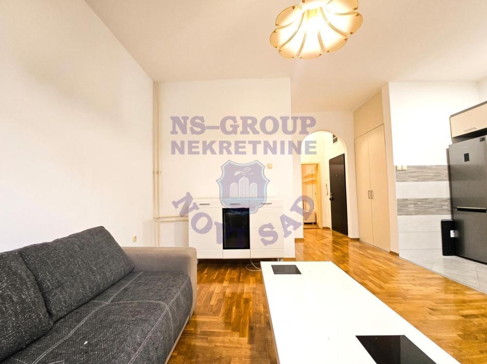 Trosoban stan na prodaju, 71m2, 230.000€