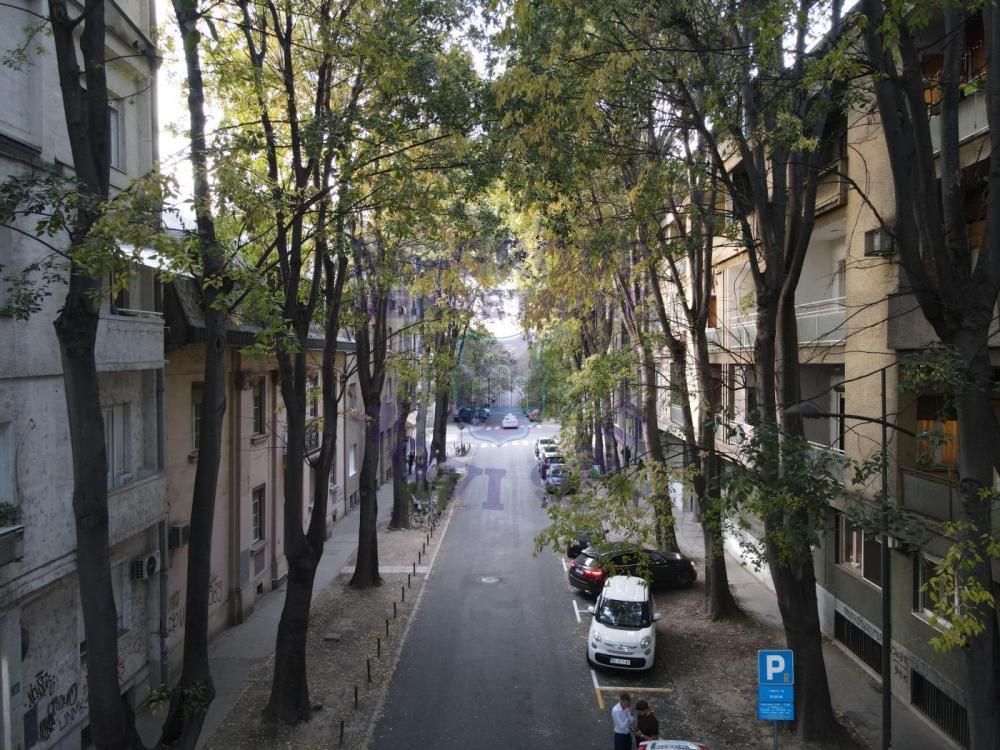 Trosoban stan na prodaju, 71m2, 230.000€