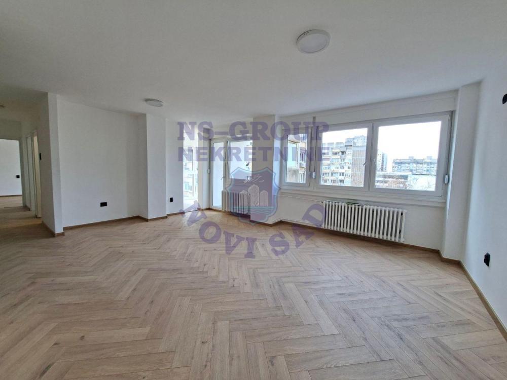 Trosoban stan na prodaju, 73m2, 201.360€