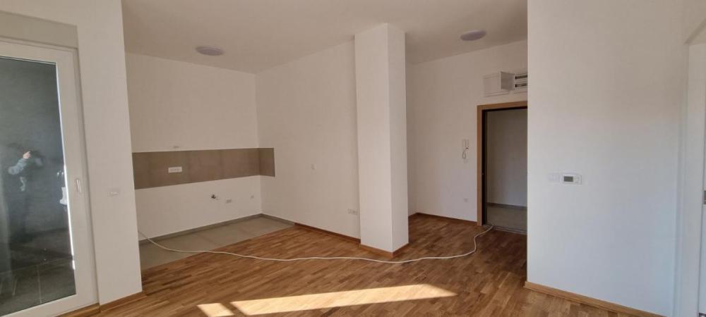 Dvosoban stan na prodaju, 41m2, 119.500€