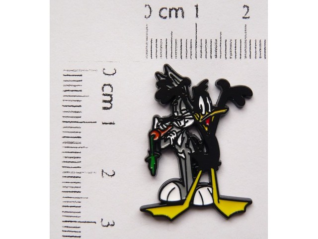 Duško Dugouško, Bugs Bunny, Patak Dača, Daffy Duck