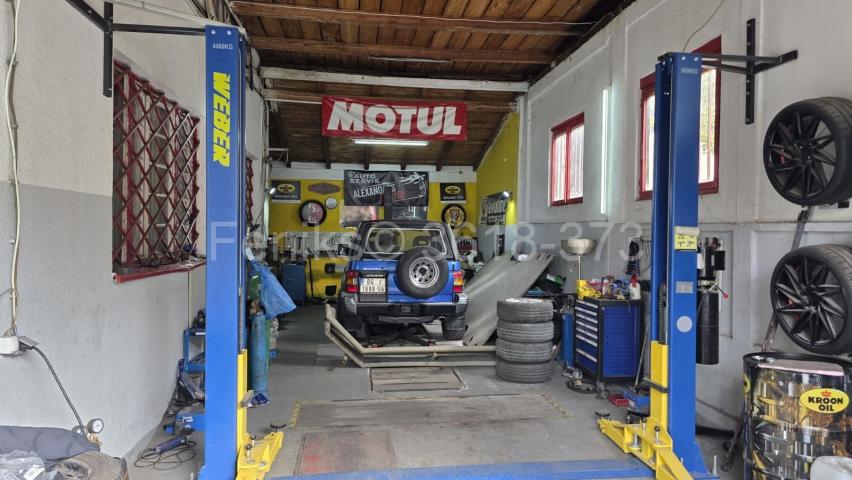 Prodaja lokala do ulice kod Olimpa 156m2