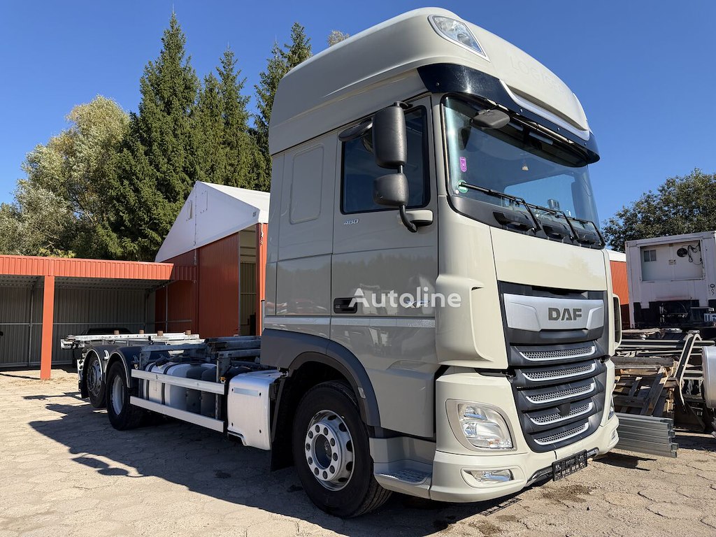 DAF XF 480 / BDF / 6x2 / POD KONTENERY / KLIMA POSTOJOWA / 2020 ROK vozilo za prevoz kontejnera