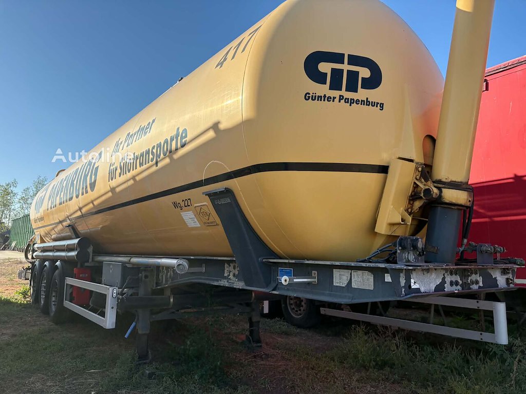 Feldbinder KIP 60.3 cisterna silos