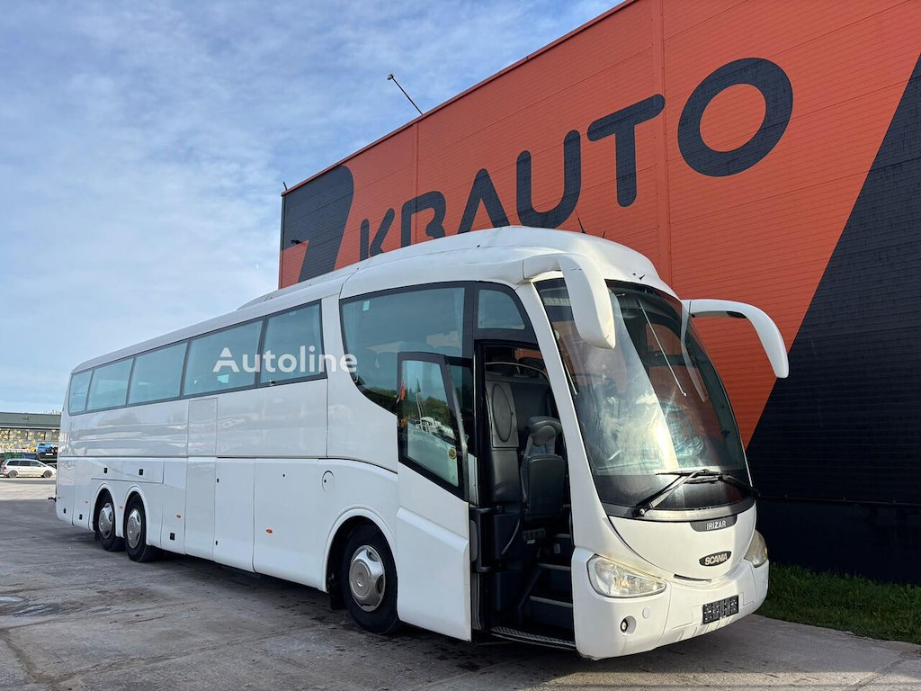 Scania K 124 Irizar 6x2 AC / AUXILIARY HEATING / WC turistički autobus