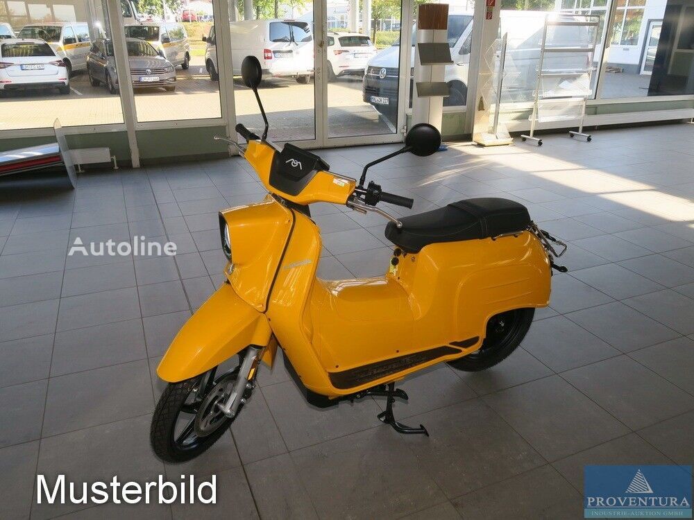 Prodaje se Elektro-Roller SCHWALBE L1e skuter na aukciji