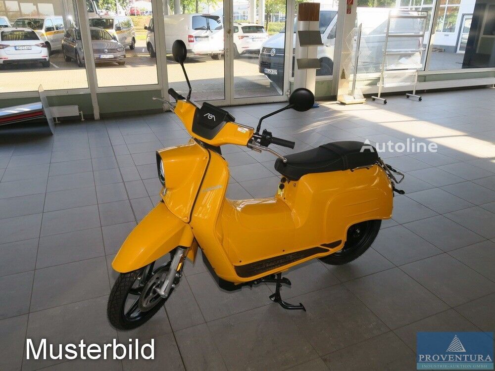 Prodaje se Elektro-Roller SCHWALBE L1e skuter na aukciji